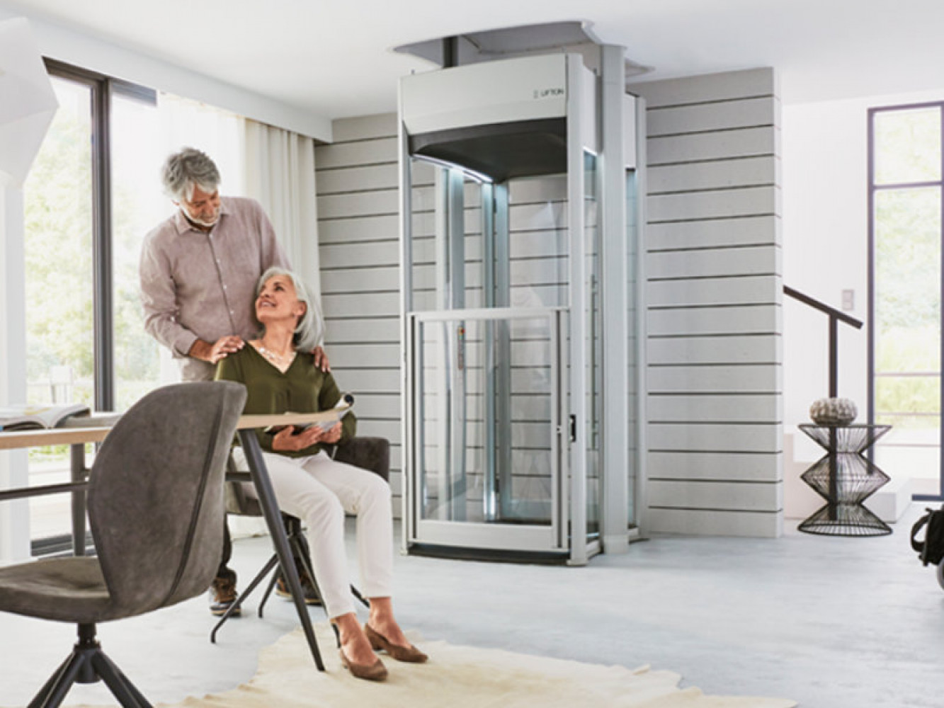 LiftonTRIO Homelift – entspannt und bequem ans Ziel - Barrierefrei erleben